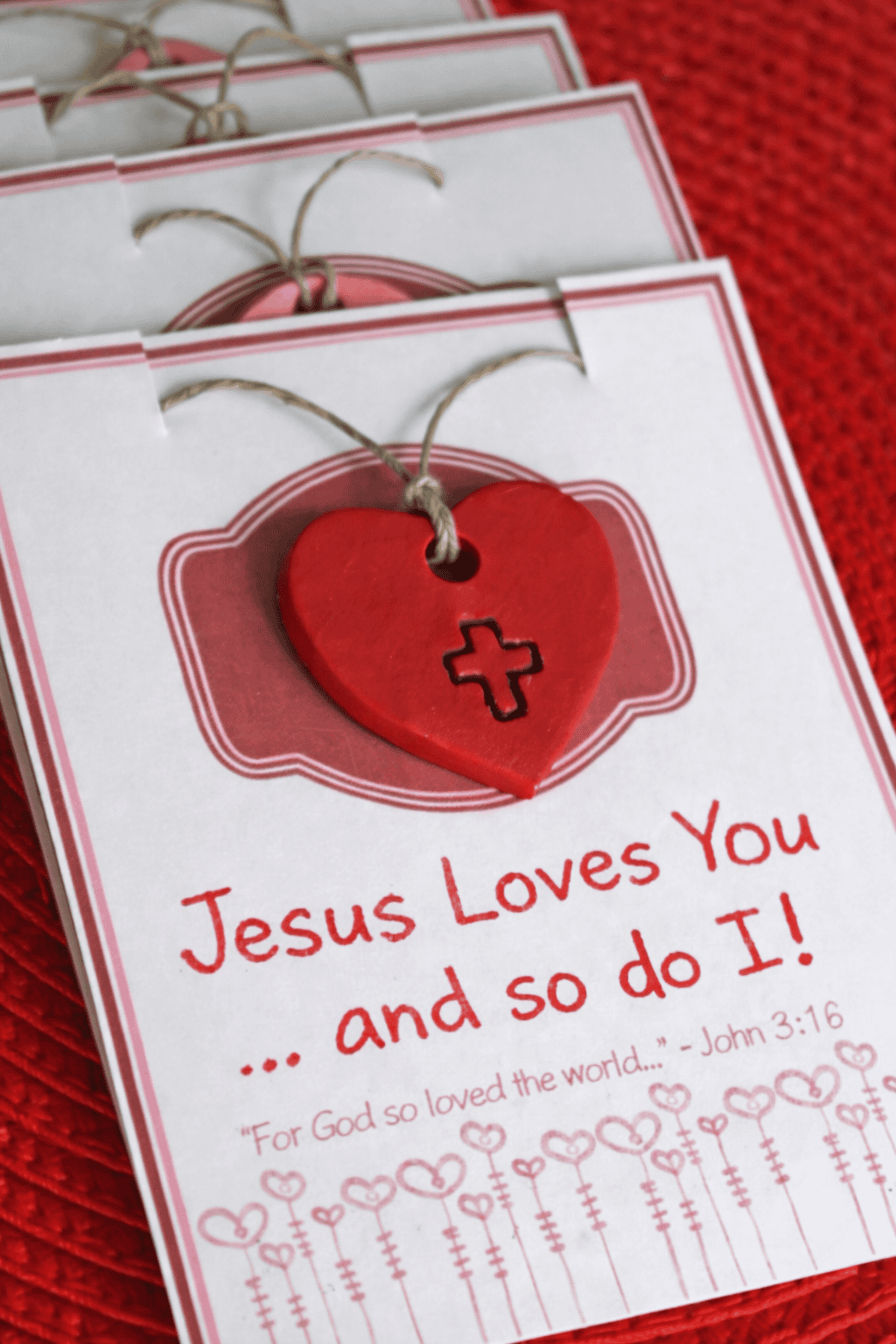 10 Adorable ‘Jesus Loves Me’ Valentine’s Crafts for Toddlers and Pre ...